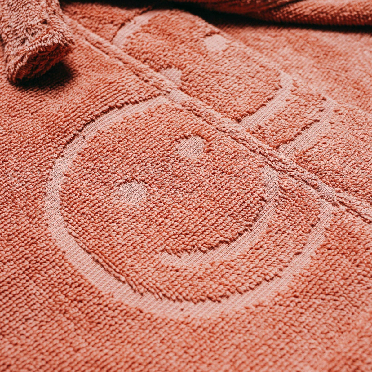 Poolside Smiley Terry Bathrobe - Terra Cotta – Happy Place Wholesale